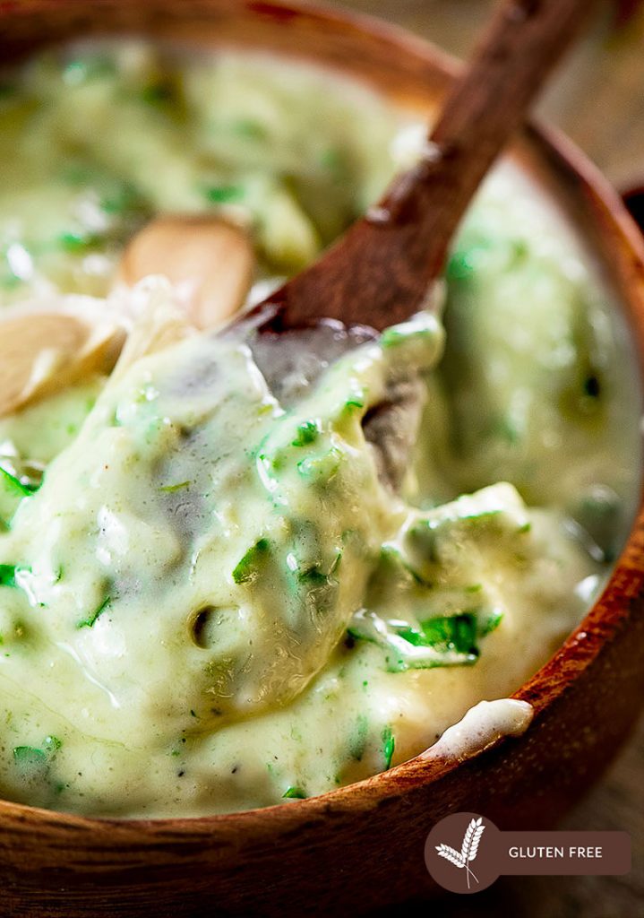BEST HOMEMADE GARLIC BUTTER - Chefjar