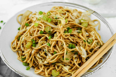Panda Express Chow Mein - Chefjar