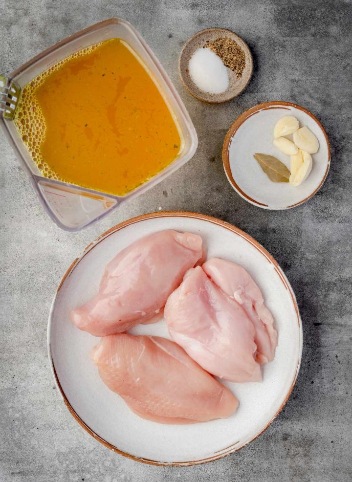 How Long to Boil Chicken Breast (Perfect Every Time!) - Chefjar