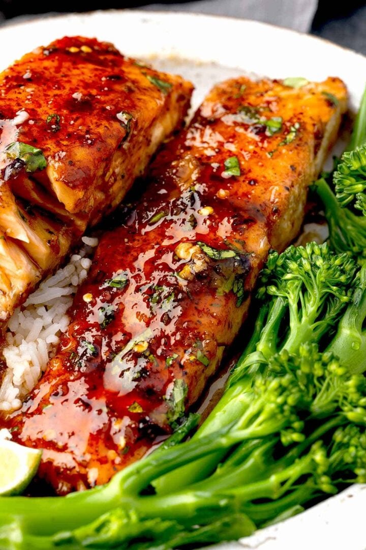 Salmon Internal Temperature (How to Cook Salmon Perfectly) - Chefjar